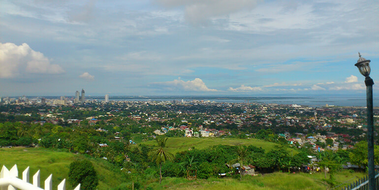 Overlooking House for Sale at South Hills, Labangon, Cebu City